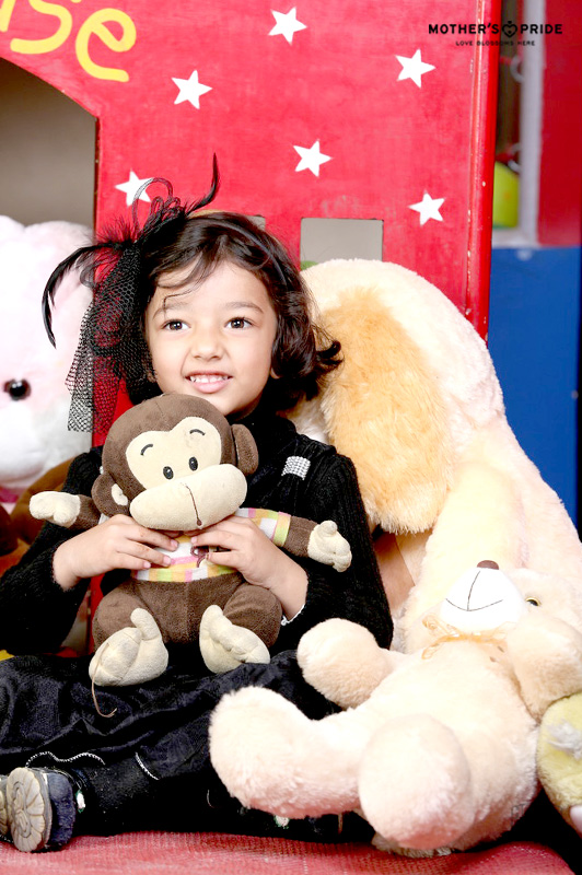 SHREYASI SHARMA - Gallery Preview - Mothers Pride Kids Gallery