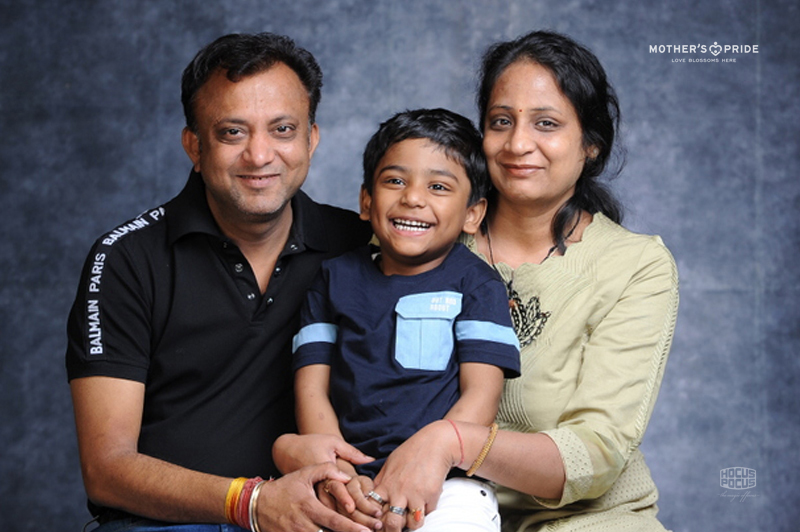 DEVESH GOEL - Gallery Preview - Mothers Pride Kids Gallery