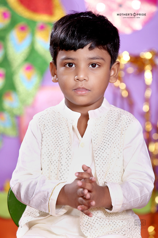 DEVESH GOEL - Gallery Preview - Mothers Pride Kids Gallery